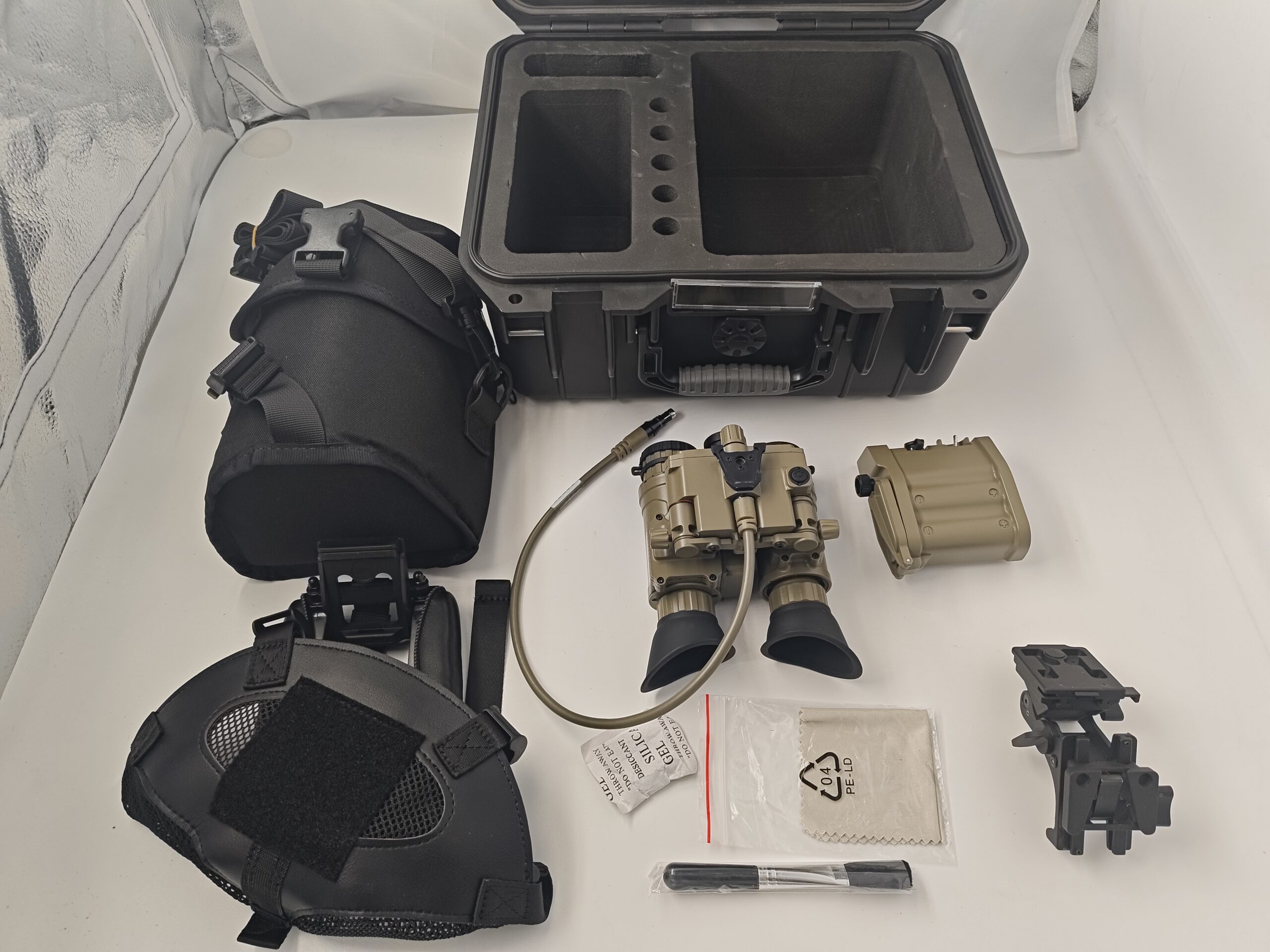 dual-channel dual-spectrum thermal fusion night vision goggles ...